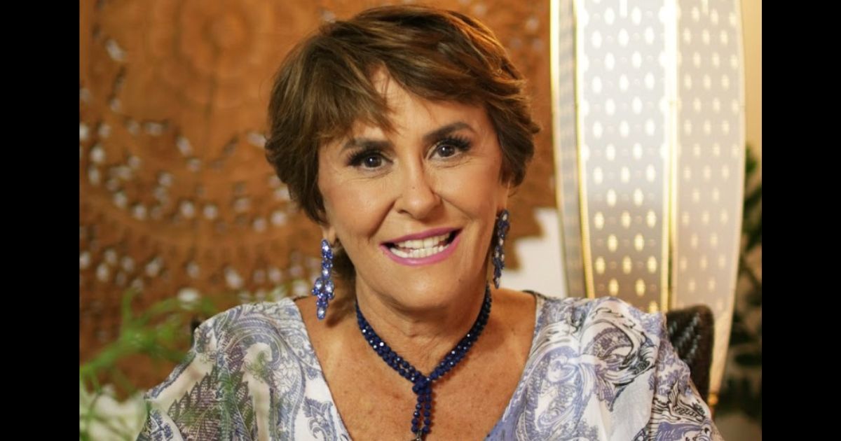 Famosa na internet, Márcia Sensitiva estará em Blumenau