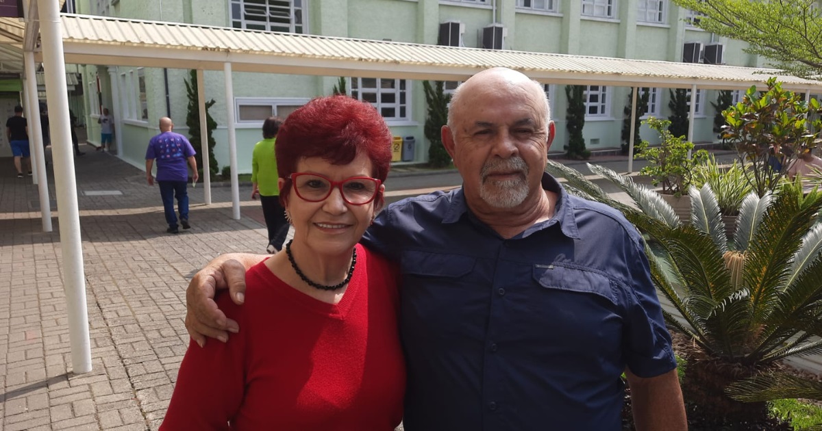 “É bom exercer a cidadania”: mesmo sem obrigação, idosos fazem questão ... “É bom exercer a cidadania”: mesmo sem obrigação, idosos fazem questão ...