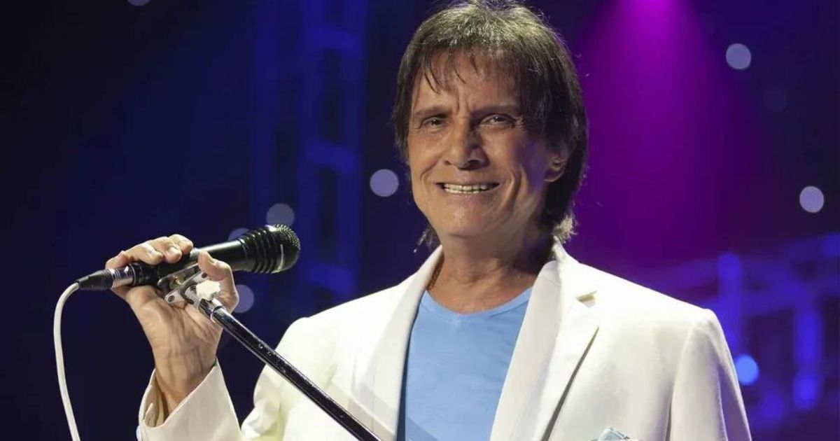 Roberto Carlos fará show em Blumenau em abril do próximo ano
