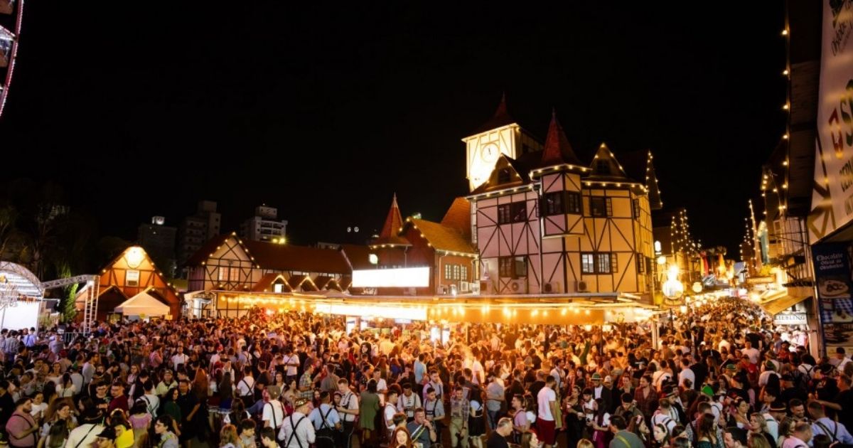 Saiba os valores dos ingressos da Oktoberfest Blumenau 2025